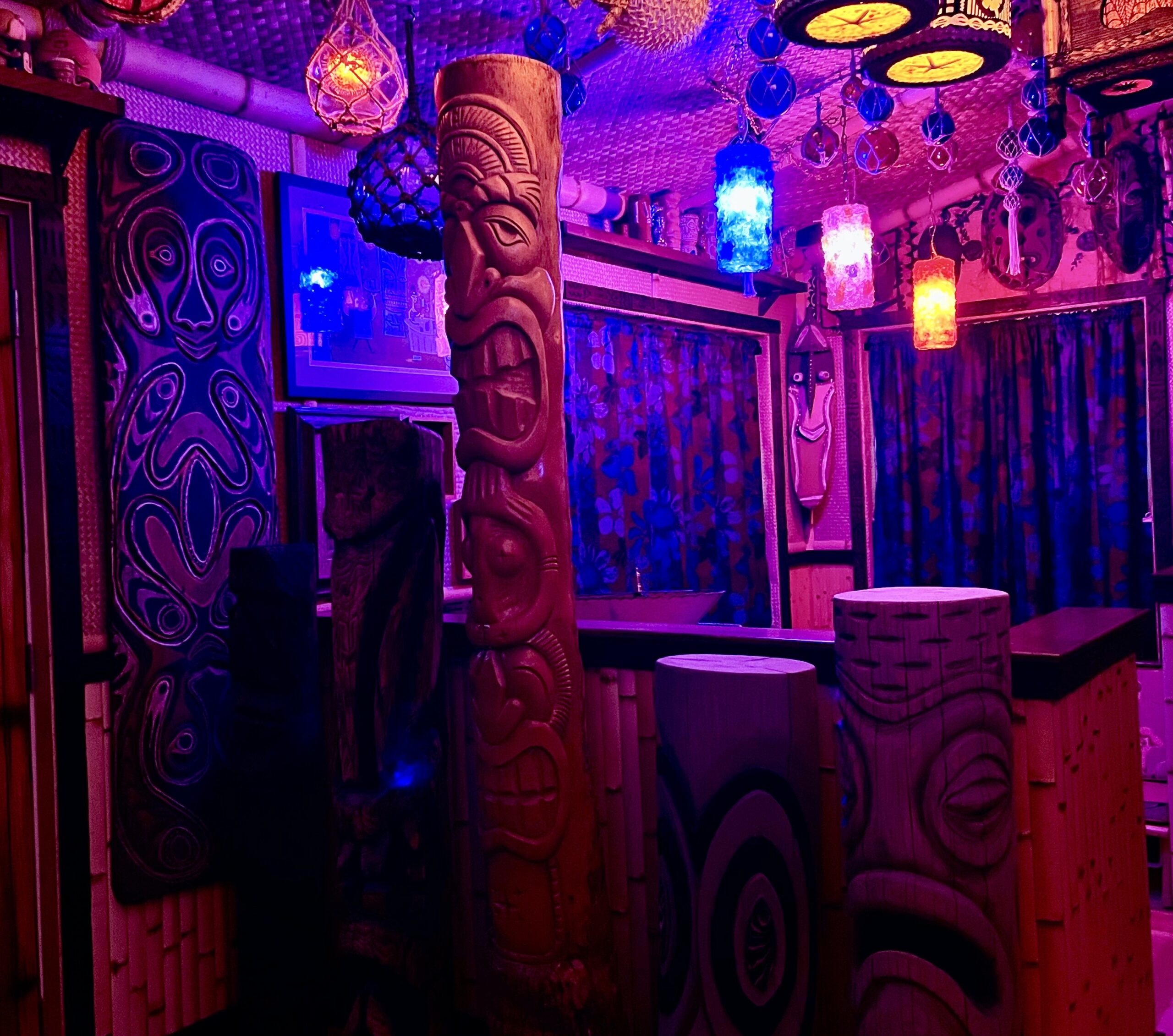 Home Tiki Bar Spotlight #116 The Exotica Suite - West Bloomfield MI ...